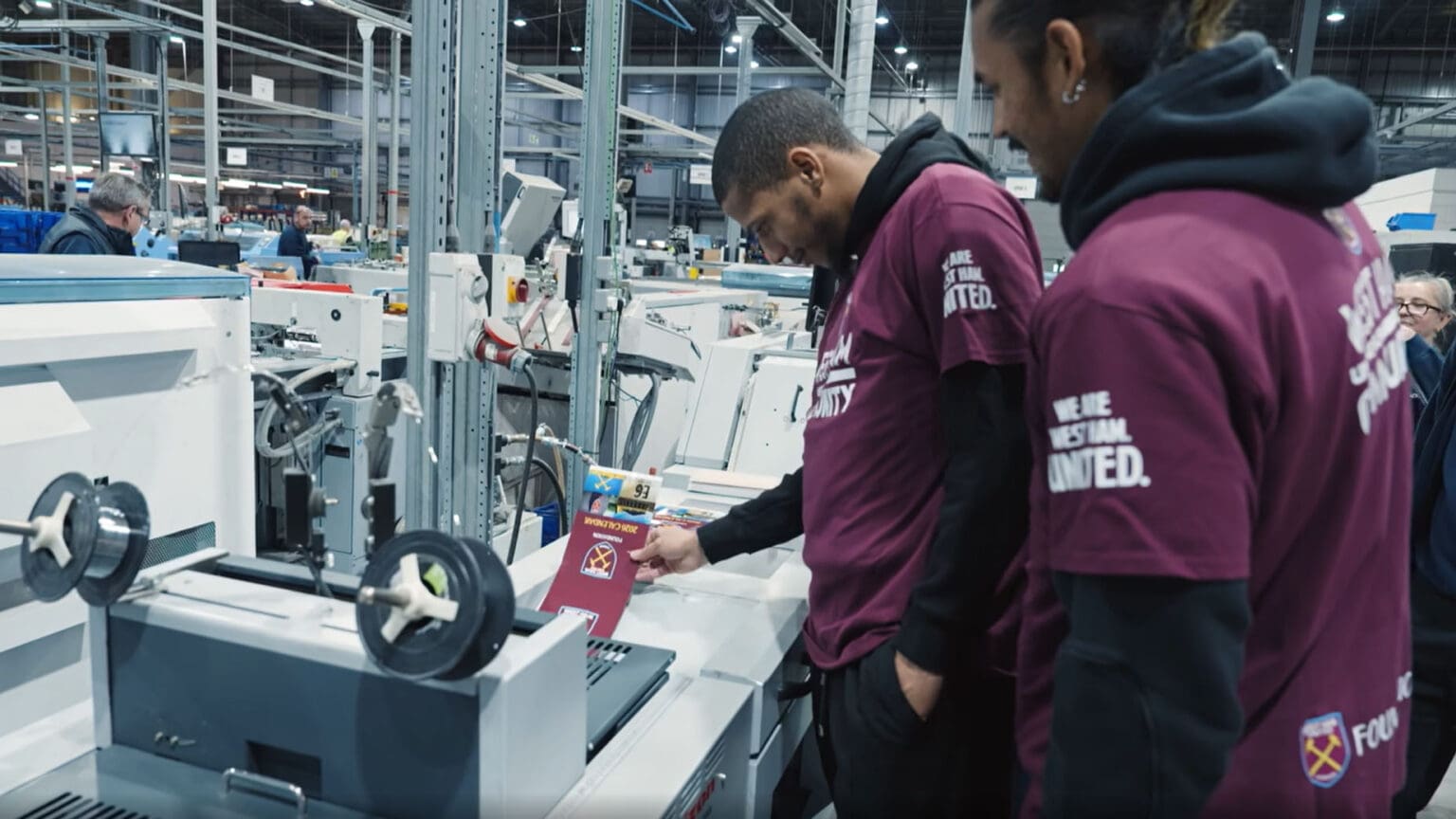West Ham players make surprise visit to Paragon | Print Monthly